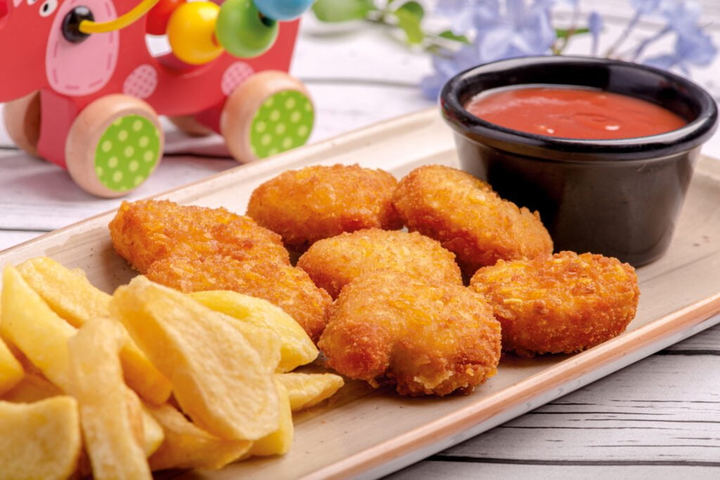 NUGGETS CON PATATAS Y KETCHUP - Folixa Asador Sidreria